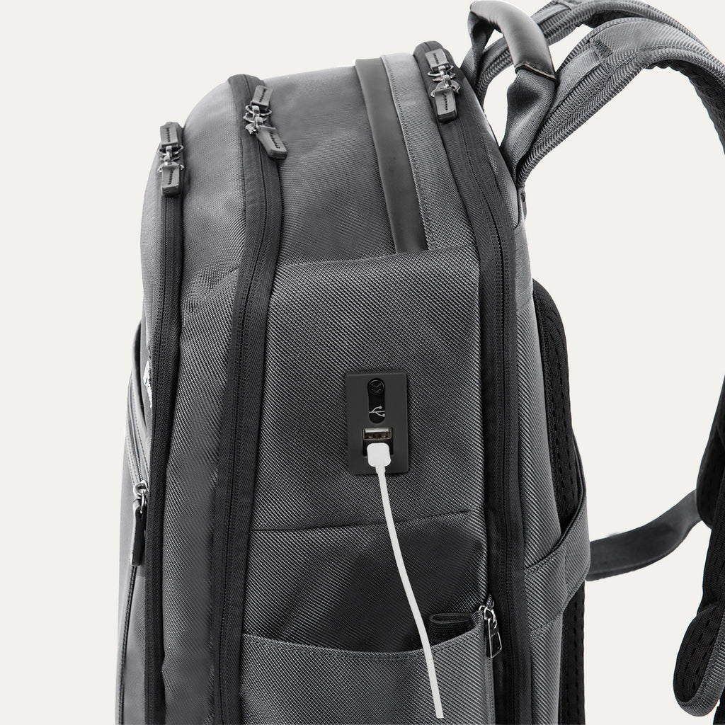 Crew™ Executive Choice™ 3 Large Backpack – Travelpro® Canada